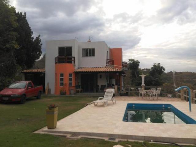 Sítio 3.000 m2 localizado em Brumadinho / MG