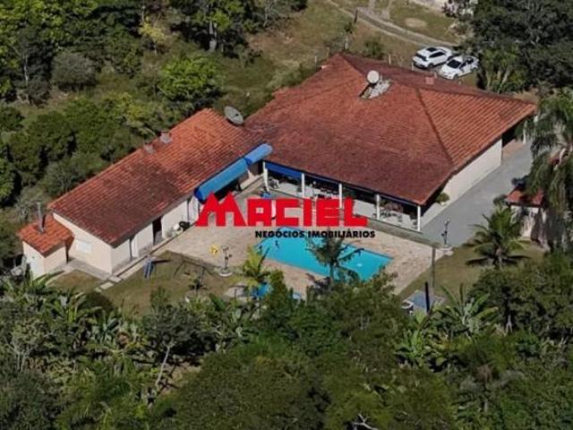 SÍTIO TEIXEIRA 2 LAGOS 3 CASAS + POMAR +HORTA COM SOMBRITE