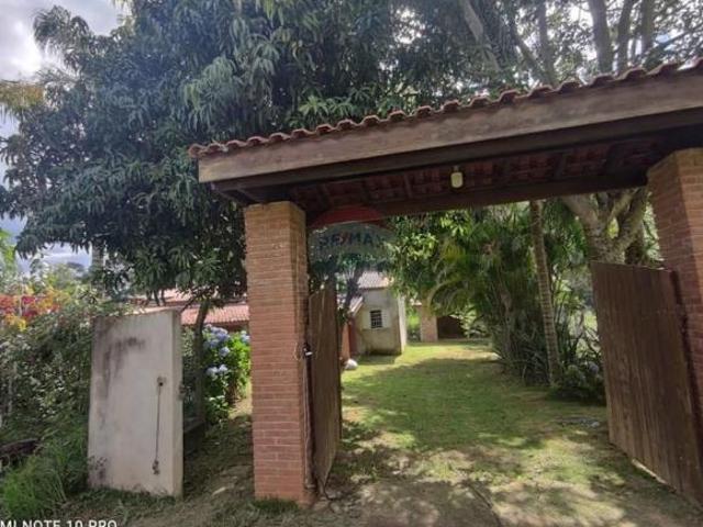 Sitio toledo minas Gerais Com uma área total 30.250,00 mil metros equivalente a 3,02,50ha alqueires