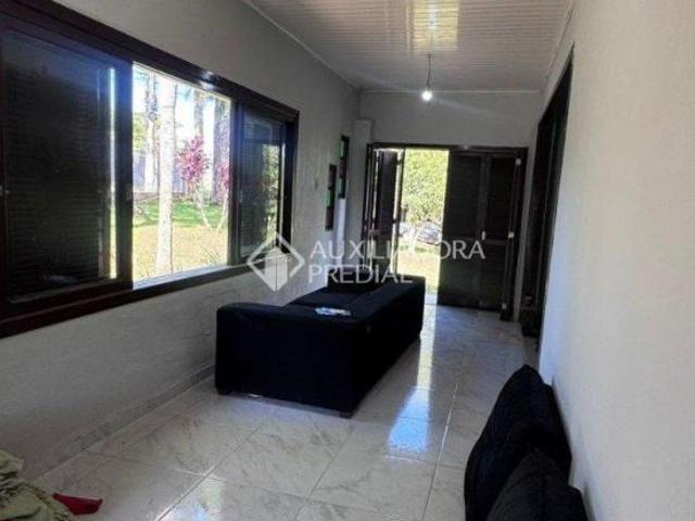 SÍTIO URBANO À VENDA EXCELENTE OPORTUNIDADE