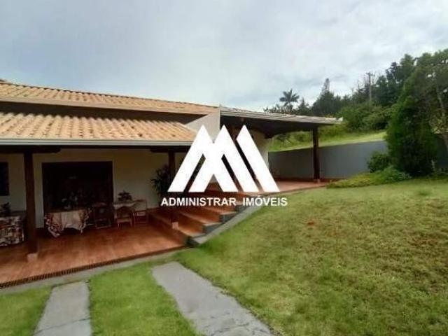 Sítio á venda moderno, terreno de 2000m² sendo ótima localização em Igarapé MG!