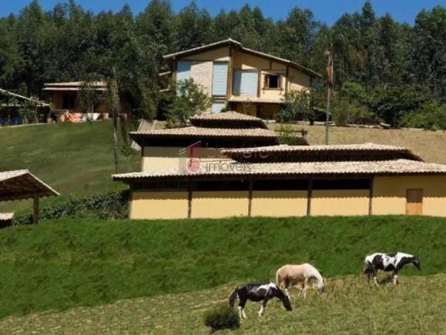 SÍTIO À VENDA NO BAIRRO SANTA CLARA EM JUNDIAÍ/SP