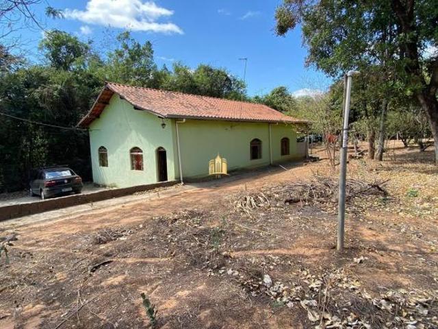 Sítio à Venda no Condomínio Vista Alegre em Esmeraldas 1.000 m²