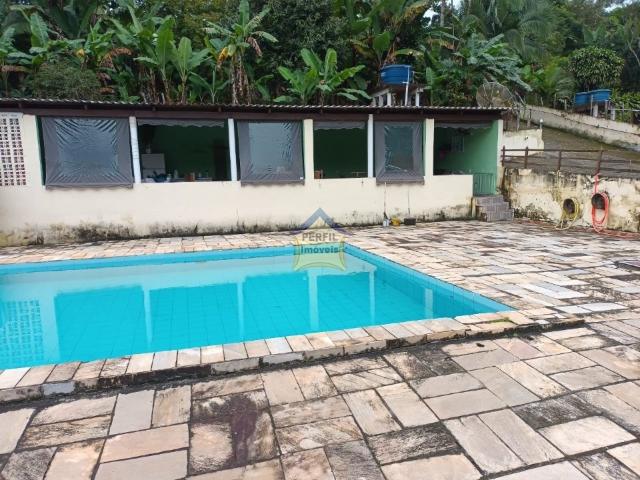 Sitio a venda no Jardim Três Américas Suzano 6 Dorms