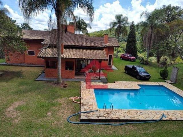 Sítio à Venda no Roteiro do Vinho São Roque, área 32.400 m² de Natureza, Conforto e Inspiração, com