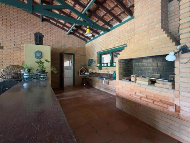 Sítio a venda a 15&apos  de Campinas com 61.900m2