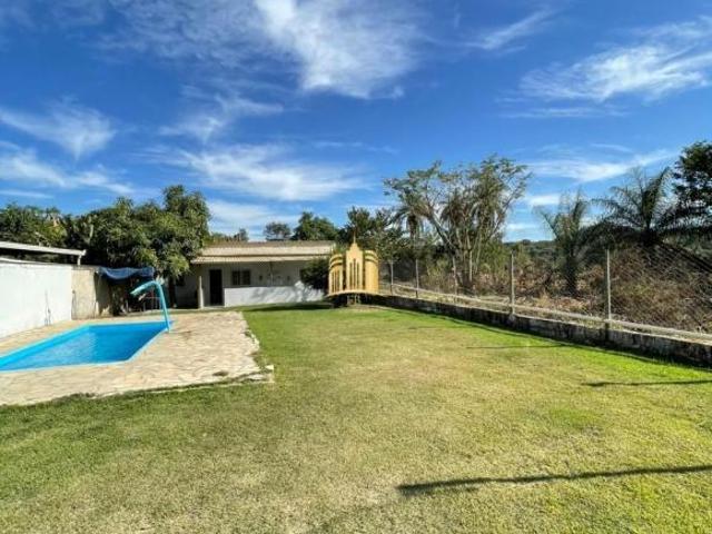 Sítio à Venda Cidade Jardim Esmeraldas MG: 360m² Porteira Fechada