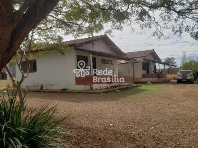 Sítio à Venda com 4 Casas, 8,17 ha, Núcleo Rural Alexandre Gusmão, INCRA 08, Brazlândia DF