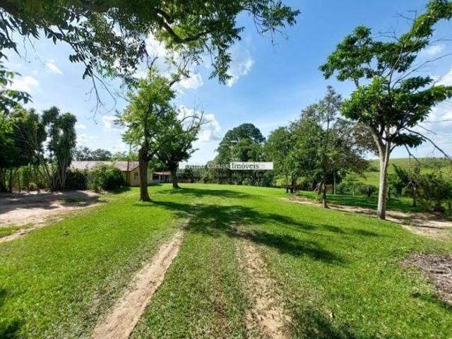 Sítio a venda com 5 quartos, 266,200m2 em Araçoiaba da Serra SP