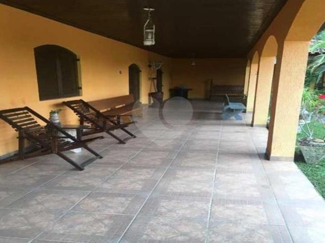 Sítio à venda com 5 quartos, sendo 4 suítes, em Cocuera, Mogi das Cruzes