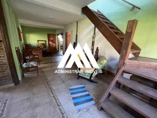 Sítio à venda com 3 quartos, sendo 2 suítes, terreno de 1.200m² em Igarapé MG!