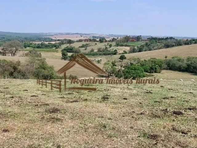 Sitio a venda com estrutura para criação de cavalos na região de Cerquilho SP