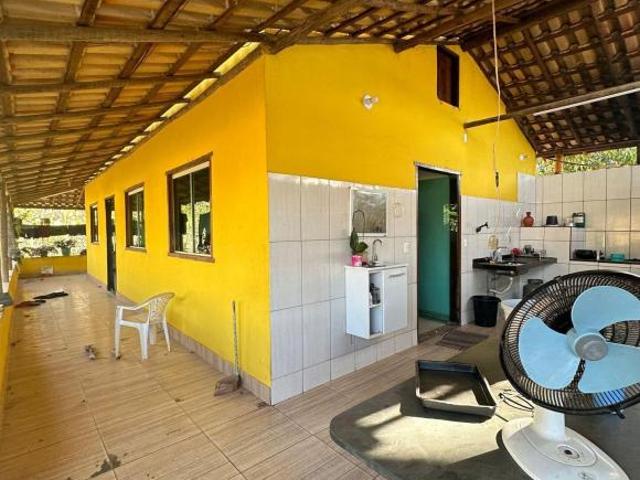Sítio a Venda de 3 quartos, R$ 370 mil em Mateus Leme MG