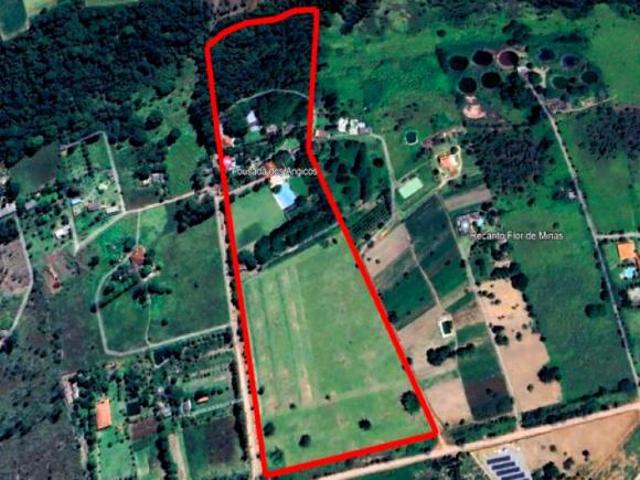 Sitio a venda em Braslândia: Gleba de 12,58 HA, com Infraestrutura Completa p/ Lazer e Pousada