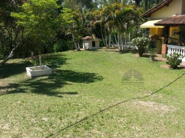 Sitio a venda em Cotia, 4 dormitorios, 2 suites, piscina, churrasqueira, frente pro lago, varanda, l