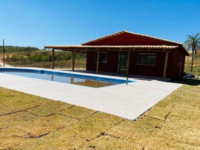 Sitio à venda em Esmeraldas MG, bairro Vargem Bento da Costa: 3 quartos, suíte, 10 vagas, 1.000m² de