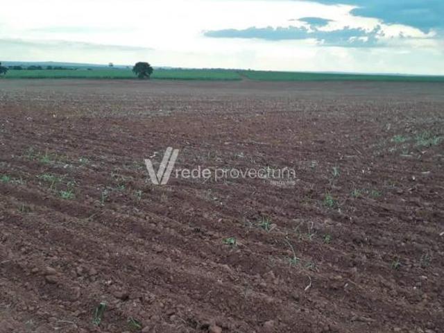 sítio à venda em Fazenda Velha