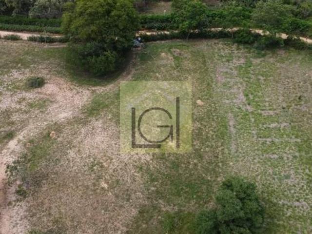 Sítio à venda em Itu SP, bairro Pinheirinho com 20.000 m² de área. Imperdível!