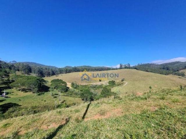 Sítio à Venda em Joanópolis com 9,8 Alqueires Paulistas, Lago e Barracão