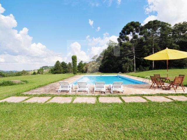 Sítio a venda em São Roque, à apenas 45 km da Faria Lima / SP, com piscina e vista espetacular