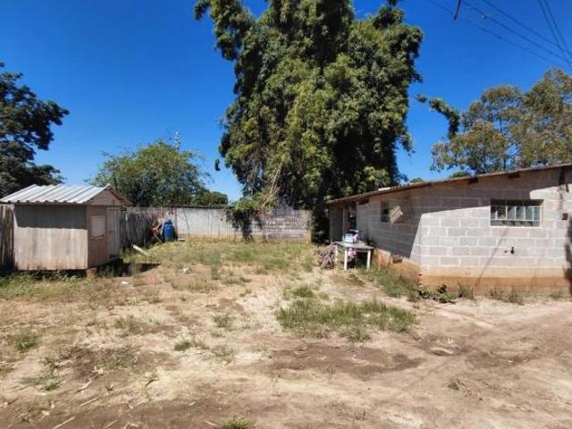 Sítio à venda em Taubaté SP, bairro Pinheirinho: 2 quartos, 1 sala, 1 banheiro, 10 vagas, 24.000m²
