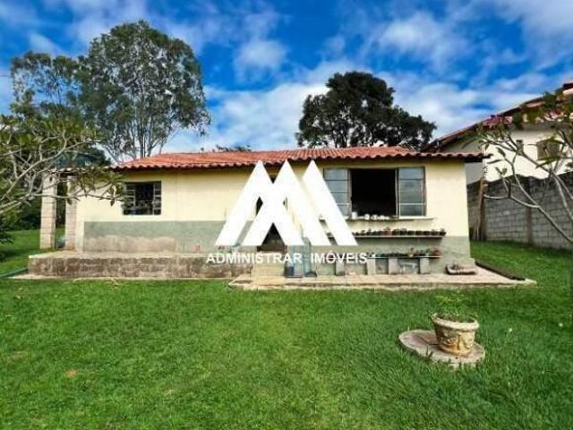 Sítio á venda estilo colonial de 4500m², casa com 02 quartos em Igarapé MG!