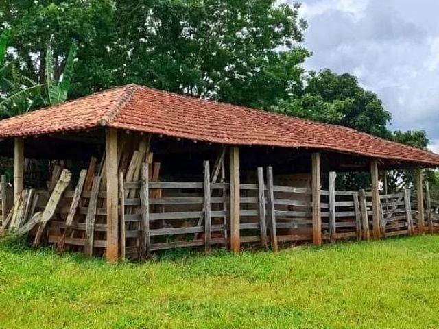 Sítio à venda, 295200 m² por R$ 2.400.000 Jardim Monte Santo Itapetininga/SP