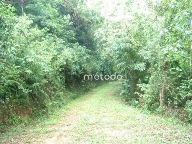 Sítio à venda, 20000 m² por R$ 230.000 Bairro Freguesia da Escada Guararema/SP