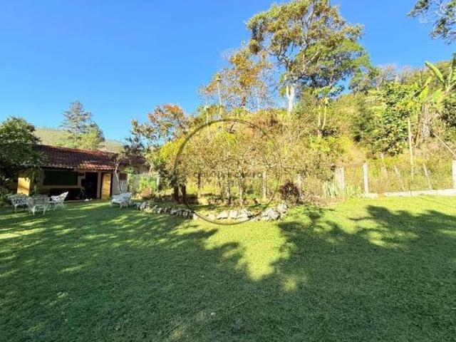 Sítio à Venda – 2 Alqueires com Lago e Nascente em Piracaia SP