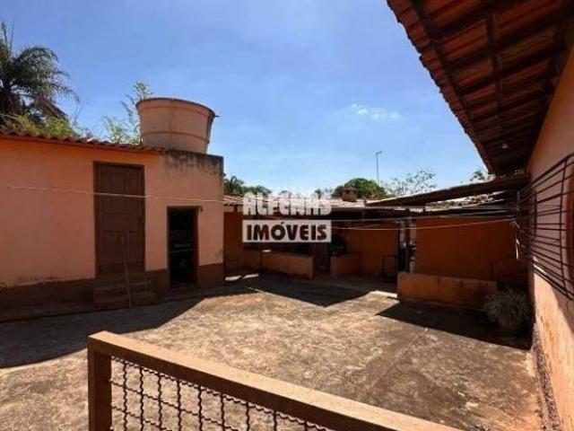 Sítio à venda 3 quartos no Bairro CIDADE JARDIM