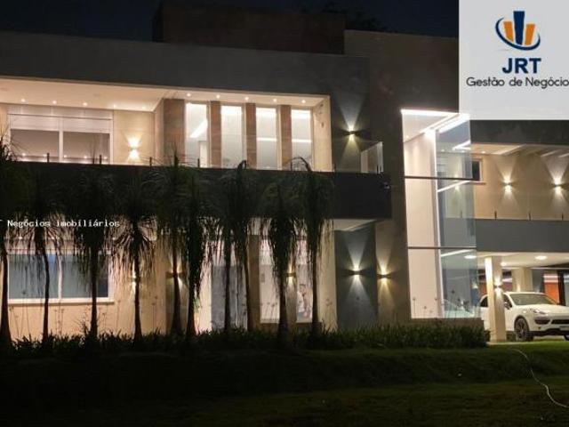 Sitio alto padrão a venda no Condomínio Turmalina, Esmeraldas