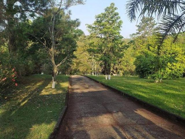 Sítio Araçoiaba da Serra com 36.000 m2 com 2 quartos á venda na Região Sorocaba/SP