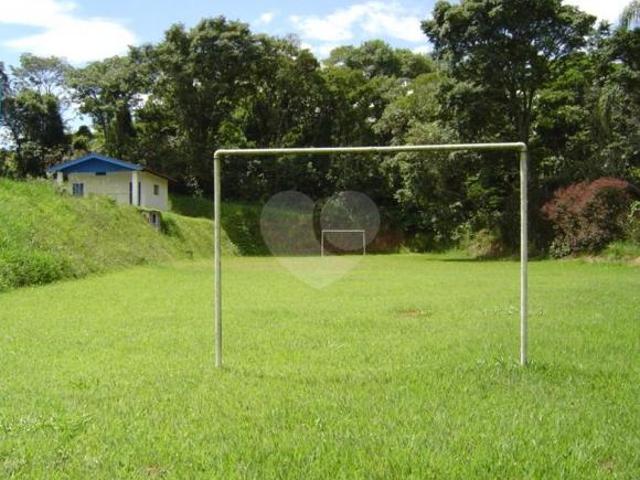 Sítio com 4 quartos à venda em Jardim Kanimar SP