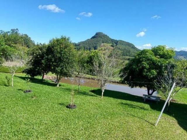 Sítio bairro Vila Rica, Presidente Lucena.RS