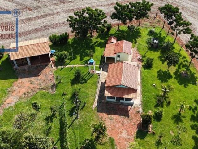 Sitio, Bem localizado em Itapetininga