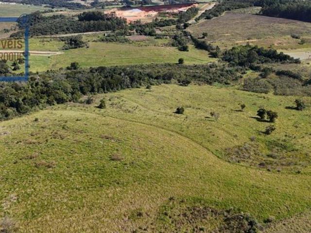 Sitio. Bem localizado em São Miguel Arcanjo