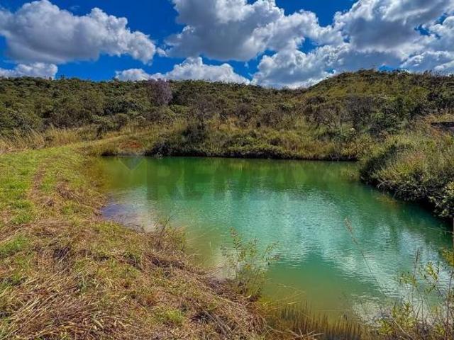 Sítio beira pista de 15 hectares na DF 190