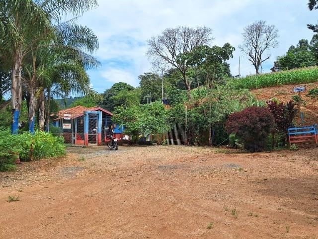 Sítio / Chácara para Venda em Ouro Fino/MG Zona Rural 6 Quartos