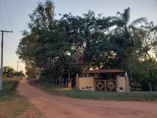 Sítio / Chácara para Locação em Bauru/SP Distrito Industrial III 8 Quartos