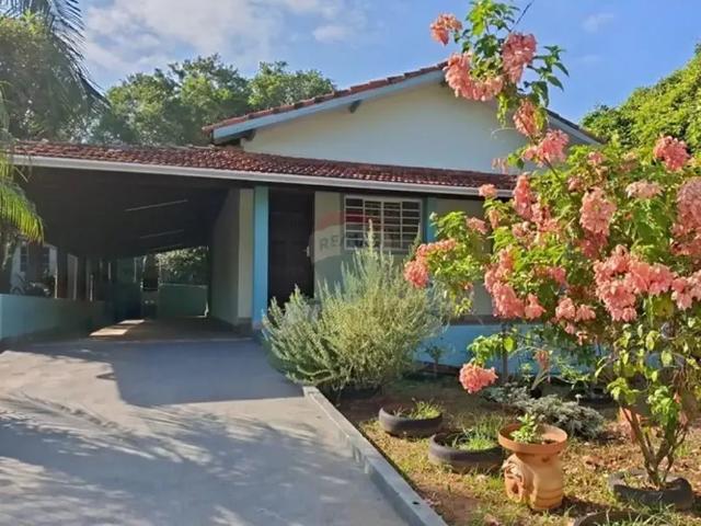 Sítio / Chácara para Locação em Botucatu/SP Parque dos Pinheiros 3 Quartos