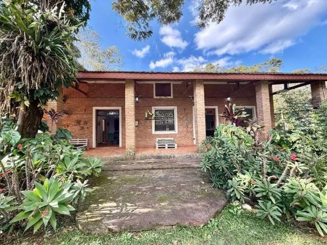 Sítio / Chácara para Locação em Bragança Paulista/SP Jardim Recreio 4 Quartos