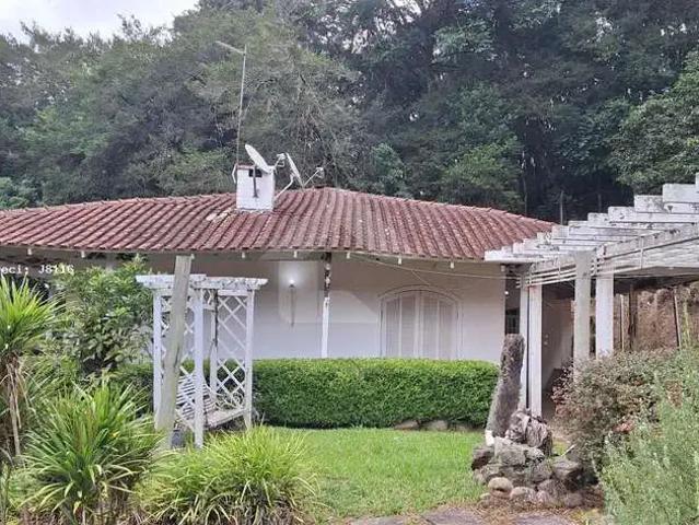 Sítio / Chácara para Locação em Campo Largo/PR Bateias 5 Quartos