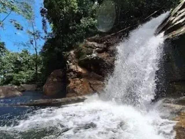 Sítio / Chácara para Locação em Caraguatatuba/SP Cantagalo 3 Quartos