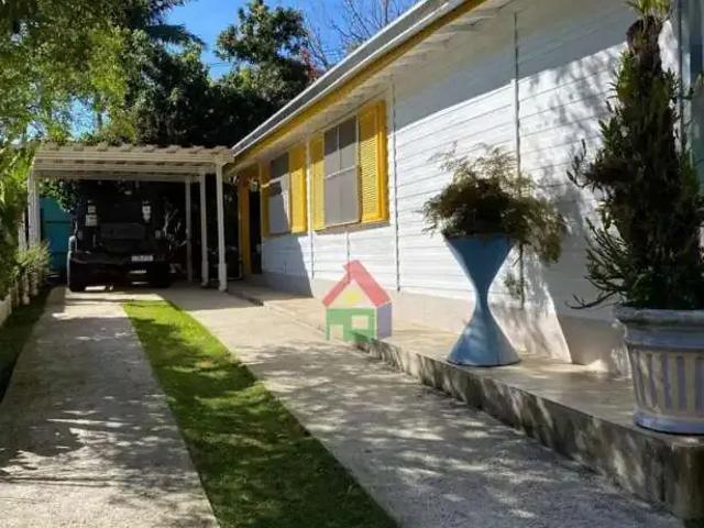 Sítio / Chácara para Locação em Cotia/SP Chácara Represinha 4 Quartos