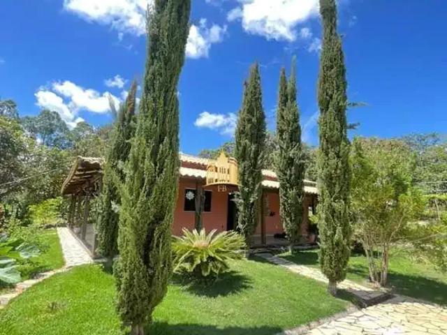Sítio / Chácara para Locação em Esmeraldas/MG Zona Rural 3 Quartos