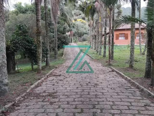 Sítio / Chácara para Locação em Jundiaí/SP Loteamento Sítios de Santa Clara 3 Quartos