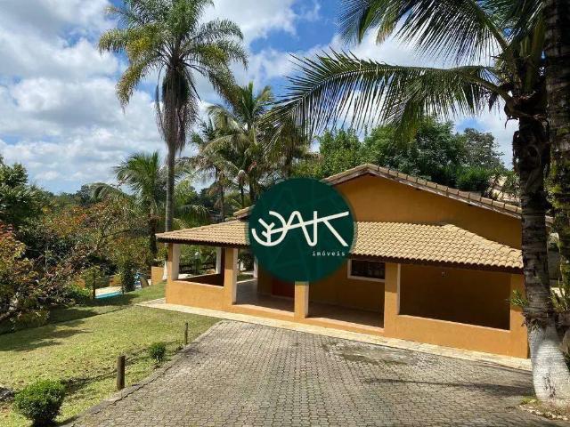 Sítio / Chácara para Locação em Jacareí/SP Condomínio Lagoinha 4 Quartos