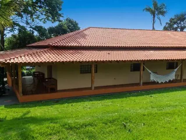 Sítio / Chácara para Locação em Londrina/PR Selva 3 Quartos