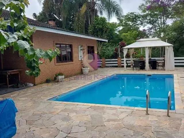 Sítio / Chácara para Locação em Suzano/SP Jardim Revista 5 Quartos