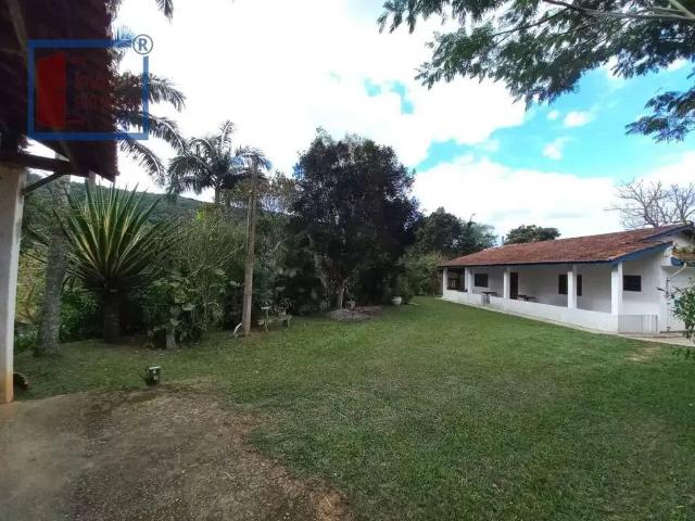 Sítio / Chácara para Locação em São Roque/SP Bairro do Carmo 2 Quartos